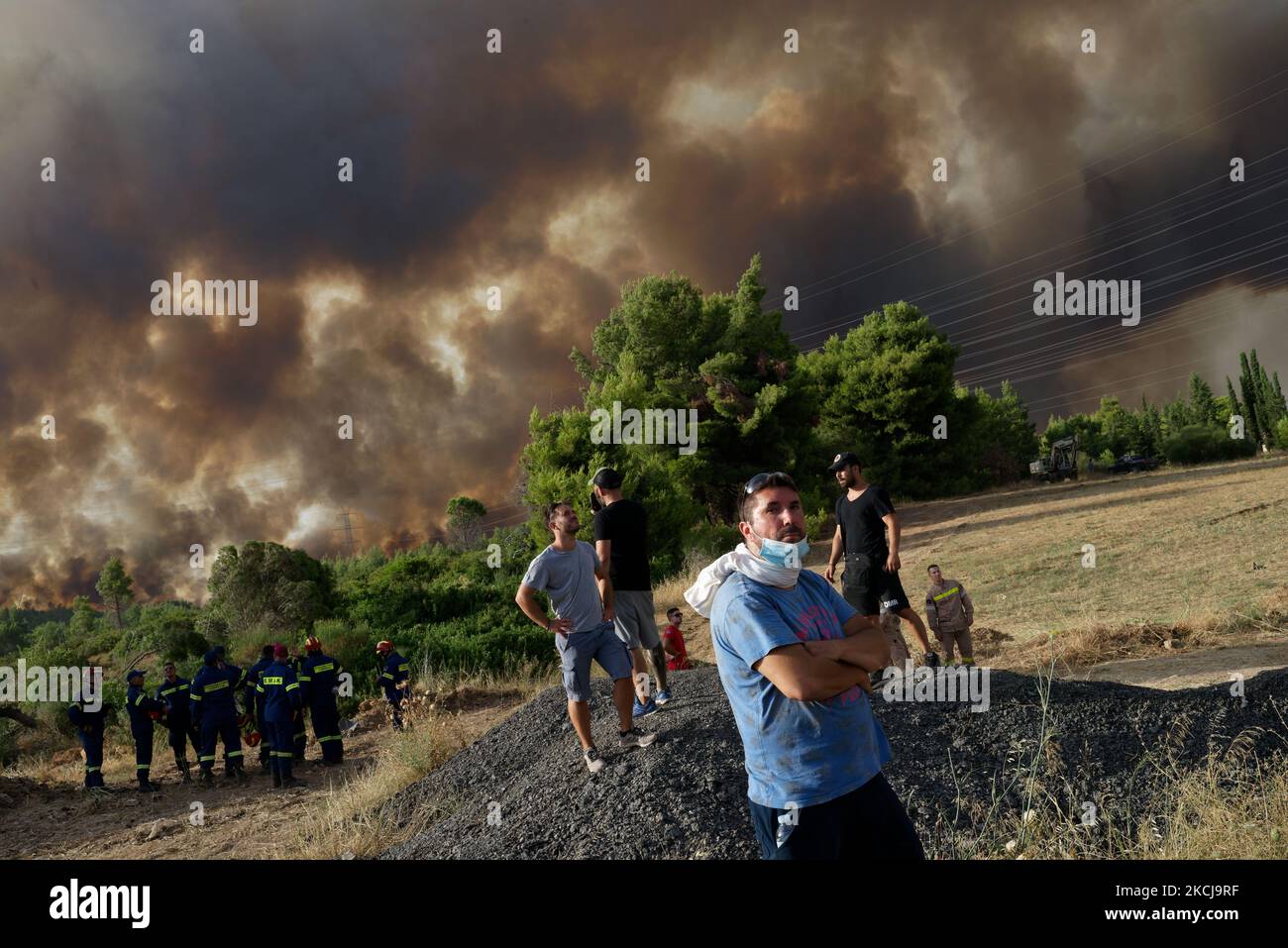 Residential areas in Athens northern suburbs were evacuated after ...