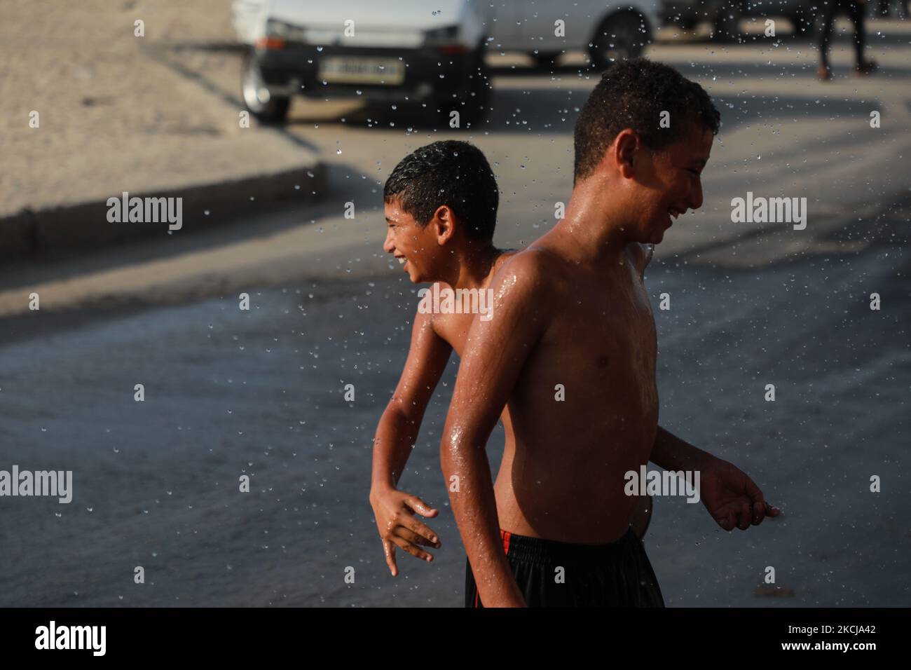 Gaza slum hi-res stock photography and images - Alamy