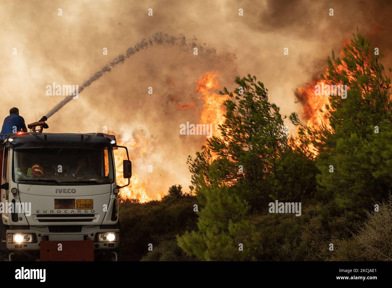 Fire truck fights hi-res stock photography and images - Alamy