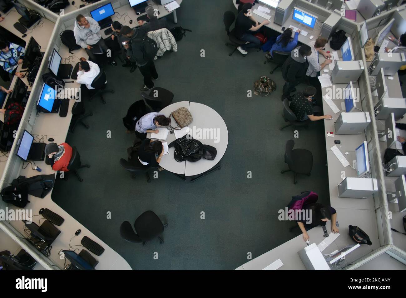 Aerial photo lab hi-res stock photography and images - Alamy