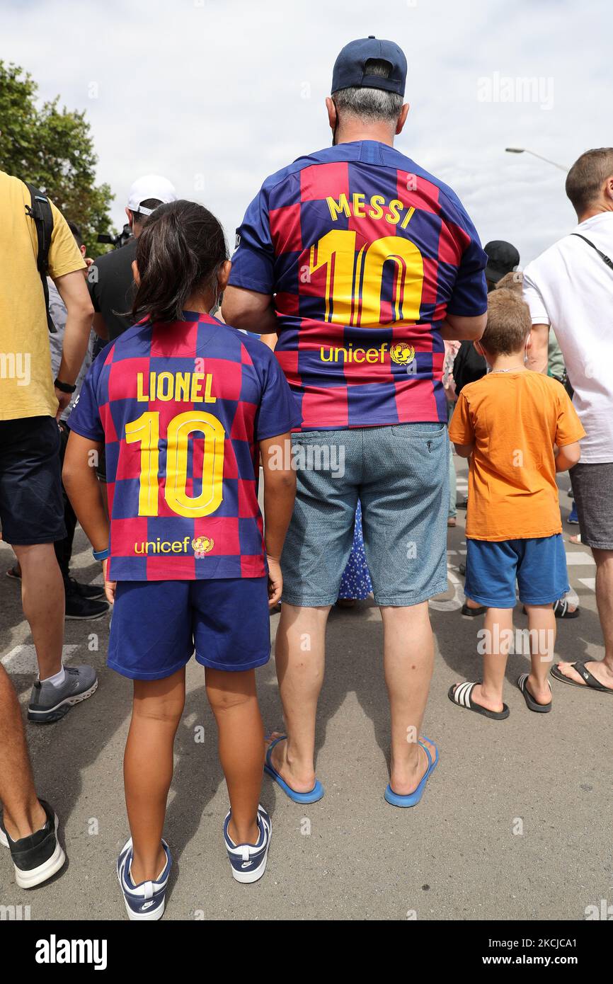 Leo messi farewell hi-res stock photography and images - Alamy