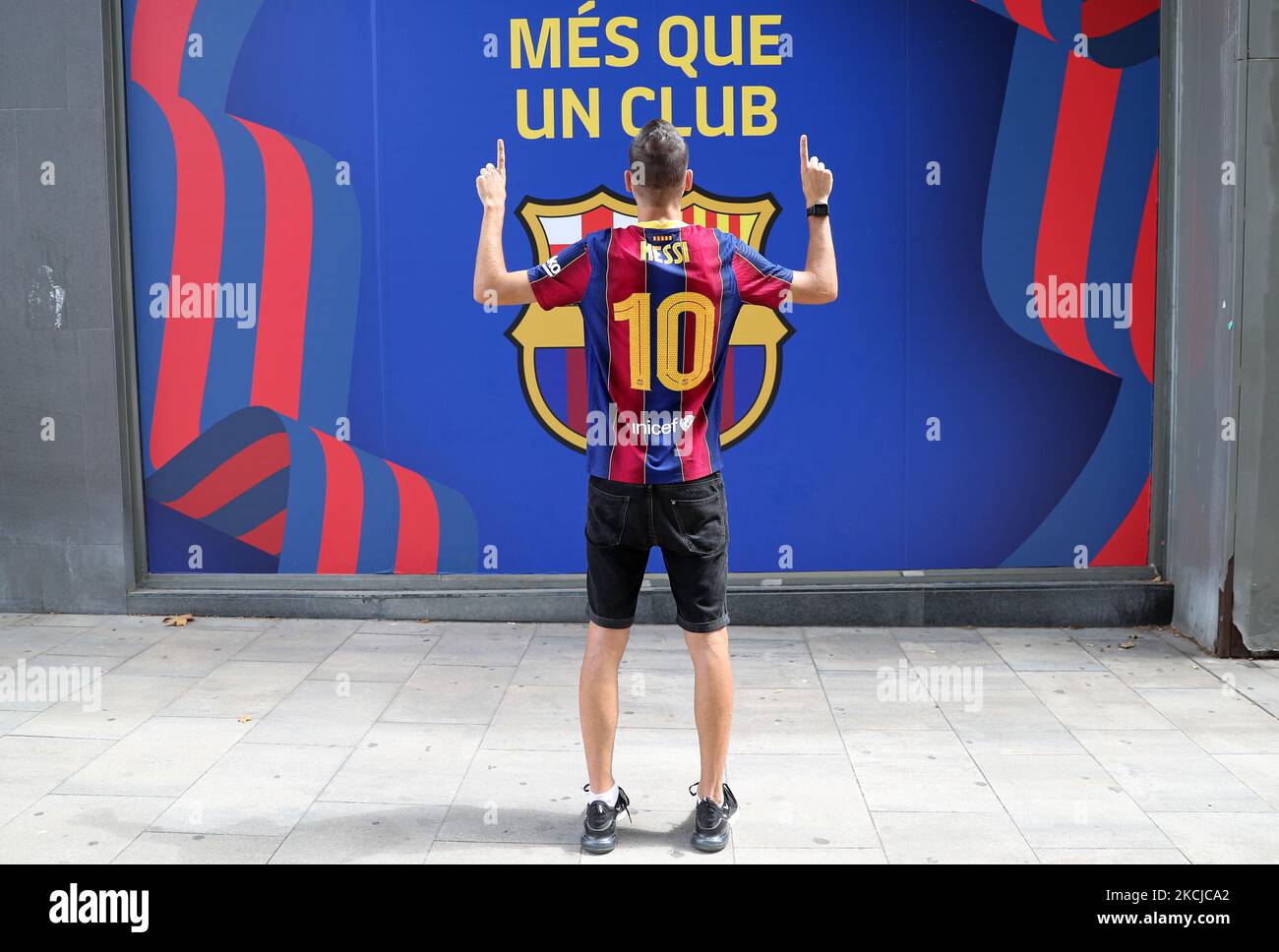Leo messi farewell hi-res stock photography and images - Alamy