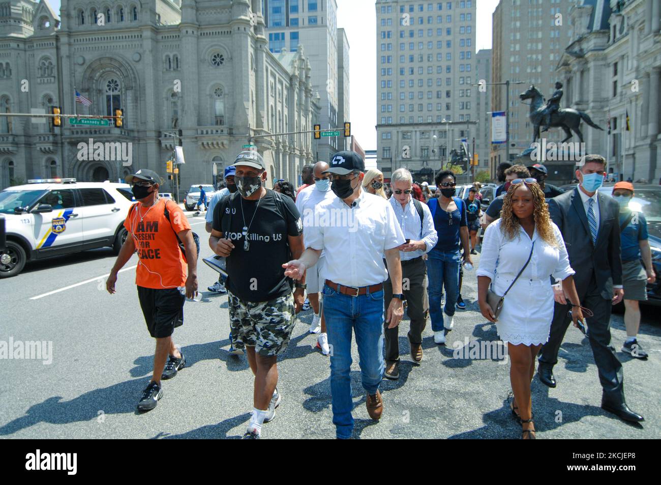 Larry krasner 2021 hi-res stock photography and images - Alamy