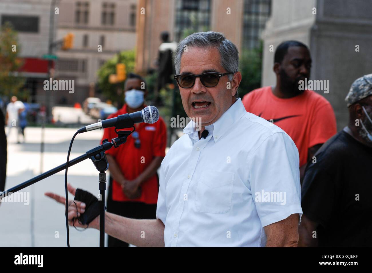 Larry krasner 2021 hi-res stock photography and images - Alamy