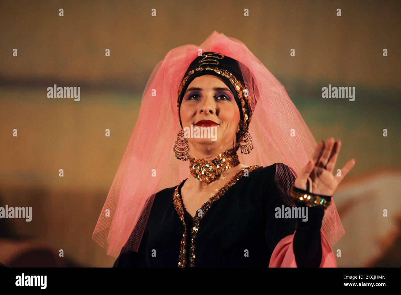 Belly dancer egypt hi-res stock photography and images - Alamy