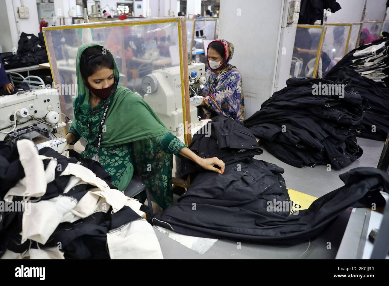 Ready made garment industry hi-res stock photography and images - Alamy