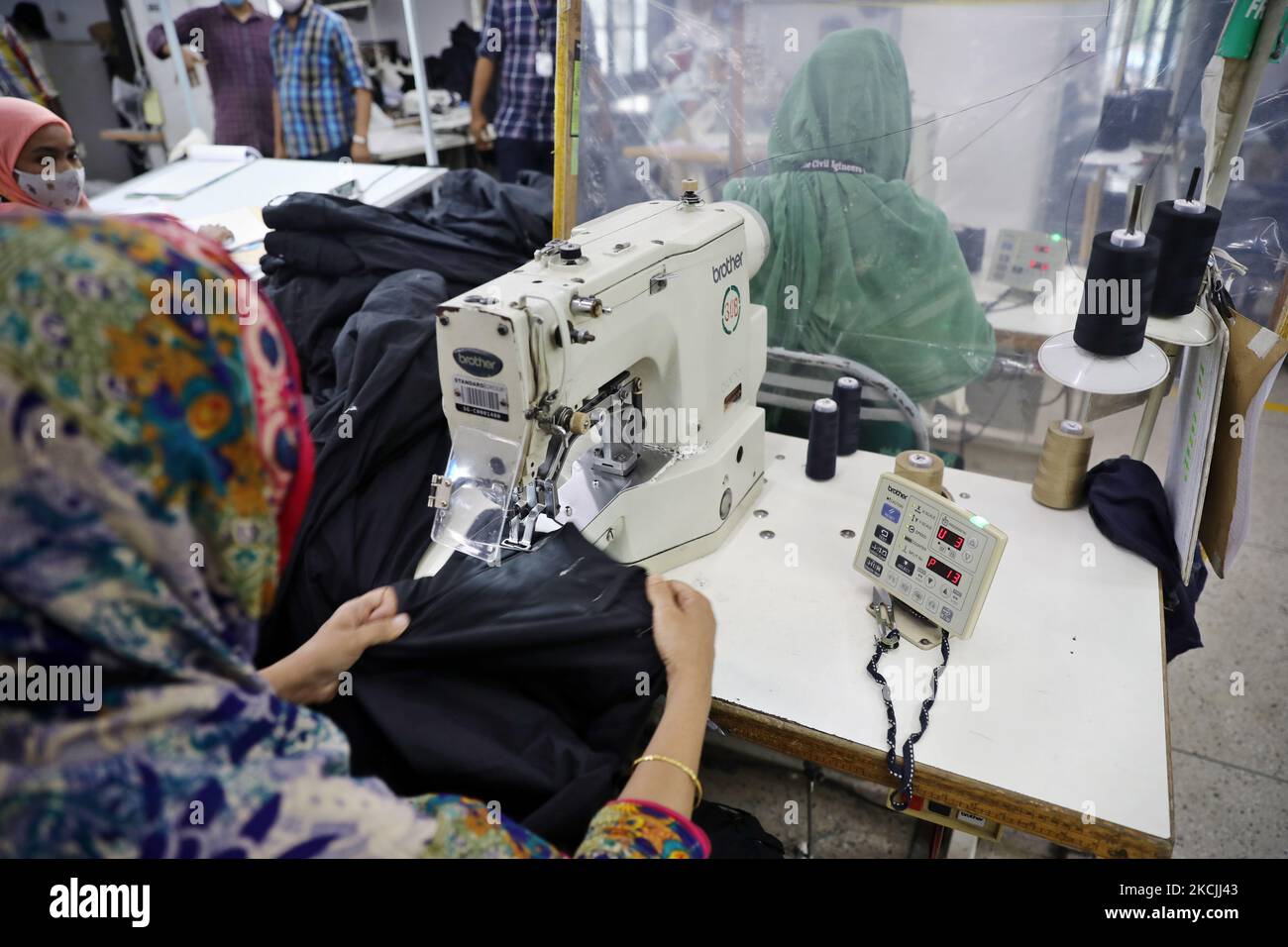Ready made garment industry hi-res stock photography and images - Alamy
