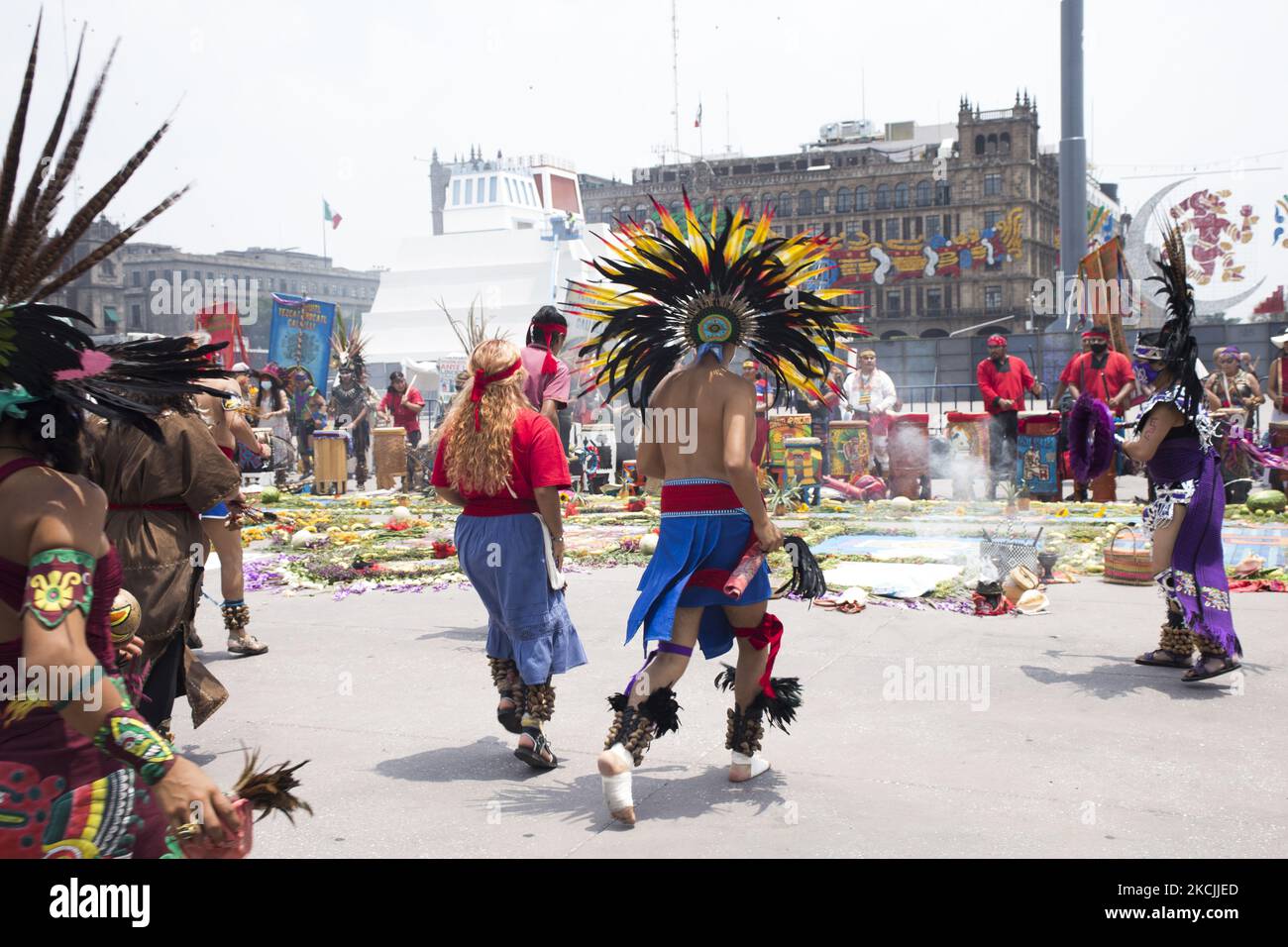 Members of various groups of Aztec or Mexicas dancers perform in the ...