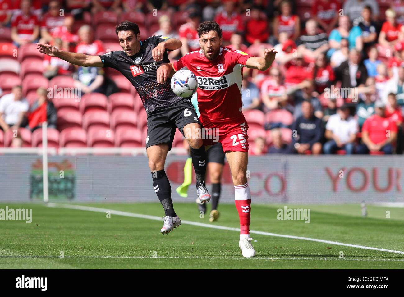 Football action matty matt hi-res stock photography and images - Alamy