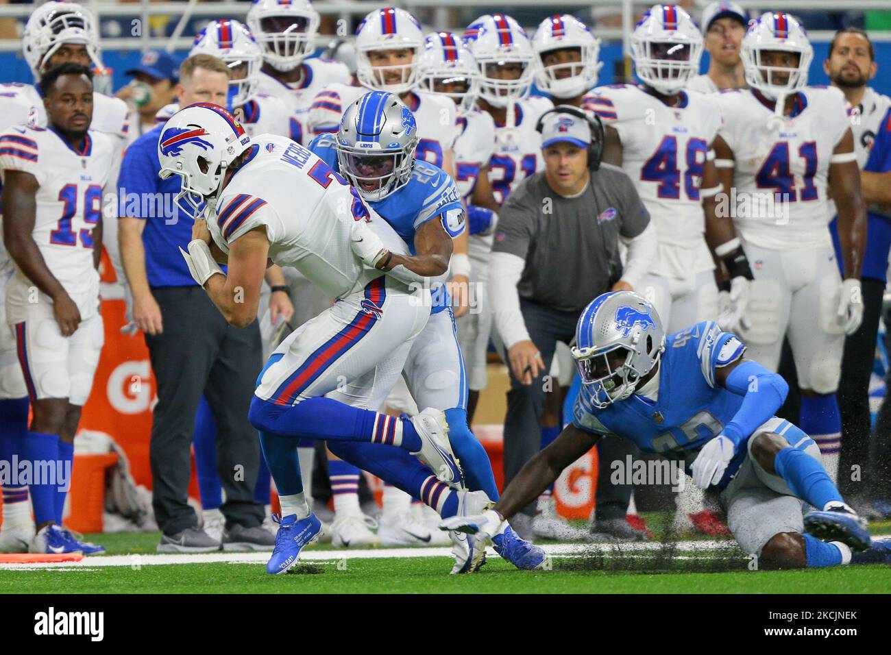 Buffalo bills quarterback davis webb hi-res stock photography and ...