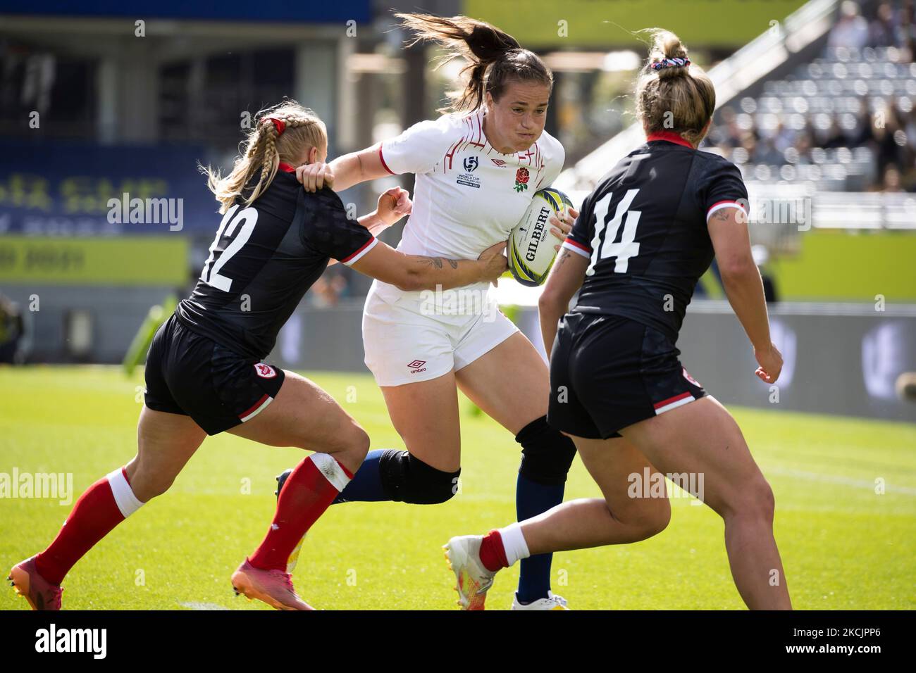 England's Emily Scarratt during the Women's Rugby World Cup semi-final ...