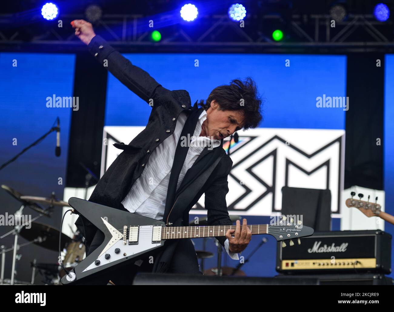 Prism lead singer al harlow hi-res stock photography and images - Alamy