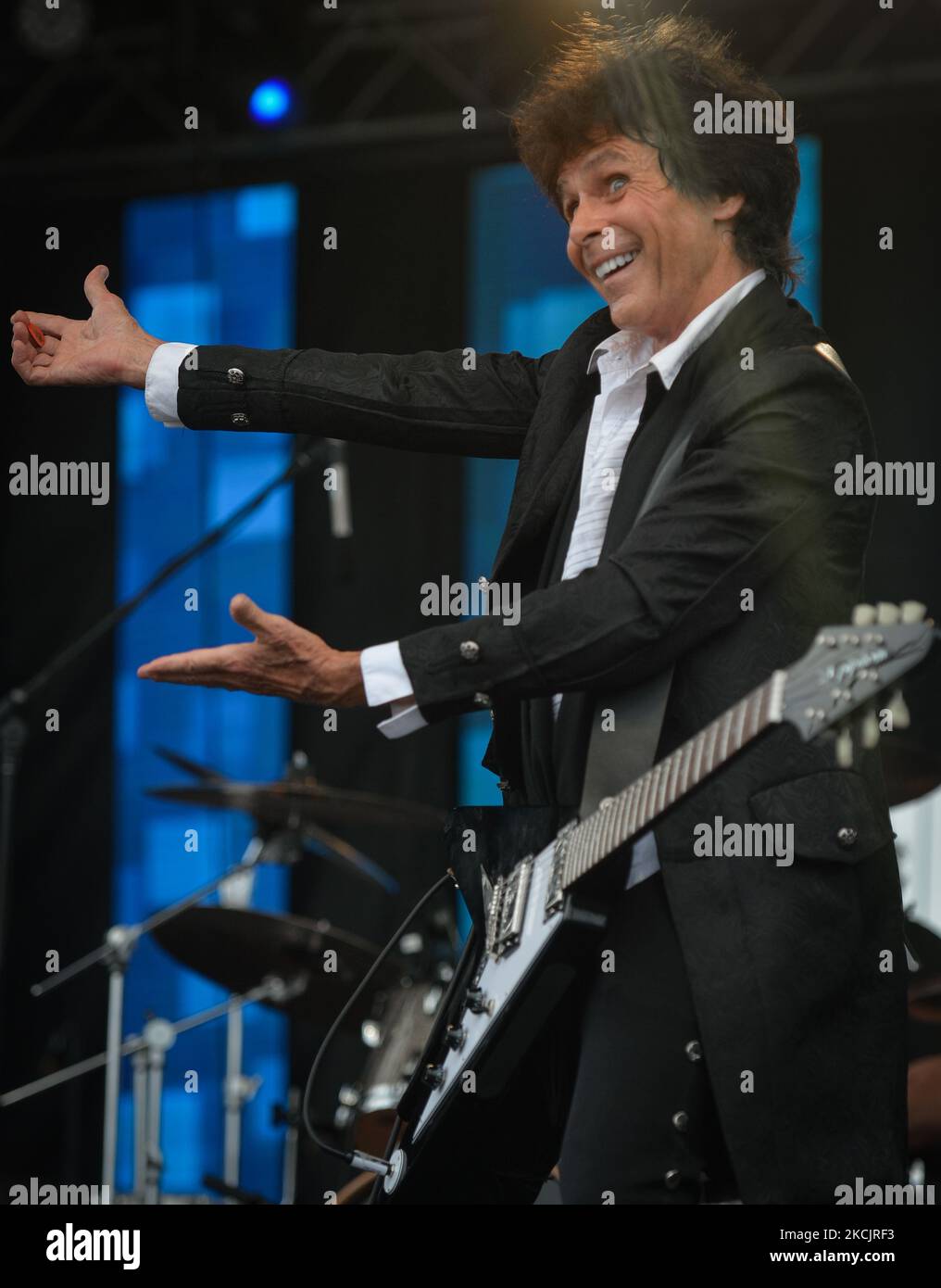 Prism lead singer al harlow hi-res stock photography and images - Alamy