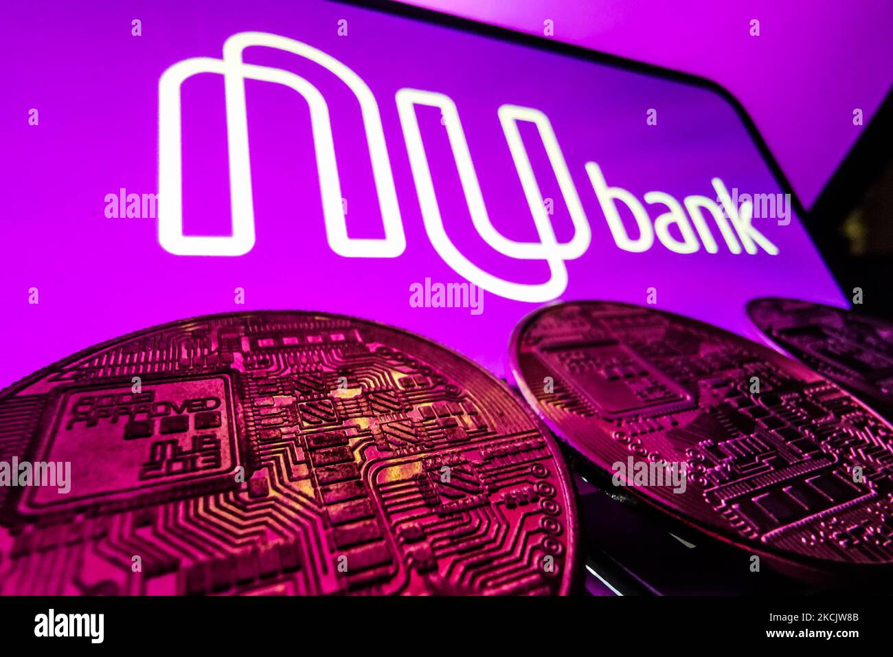 Neobank logo hi-res stock photography and images - Alamy