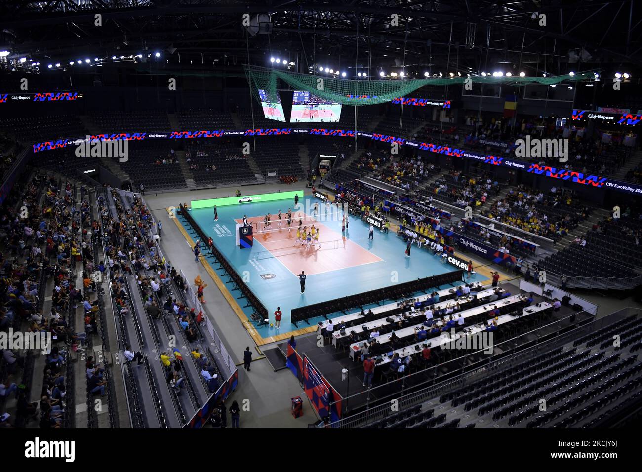 Bt arena hi-res stock photography and images - Alamy