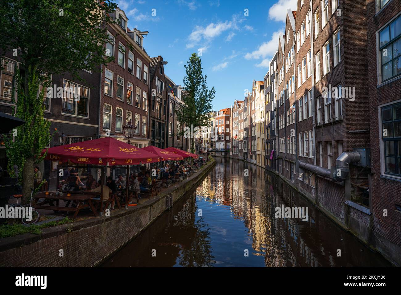 Concentric belts hi-res stock photography and images - Alamy