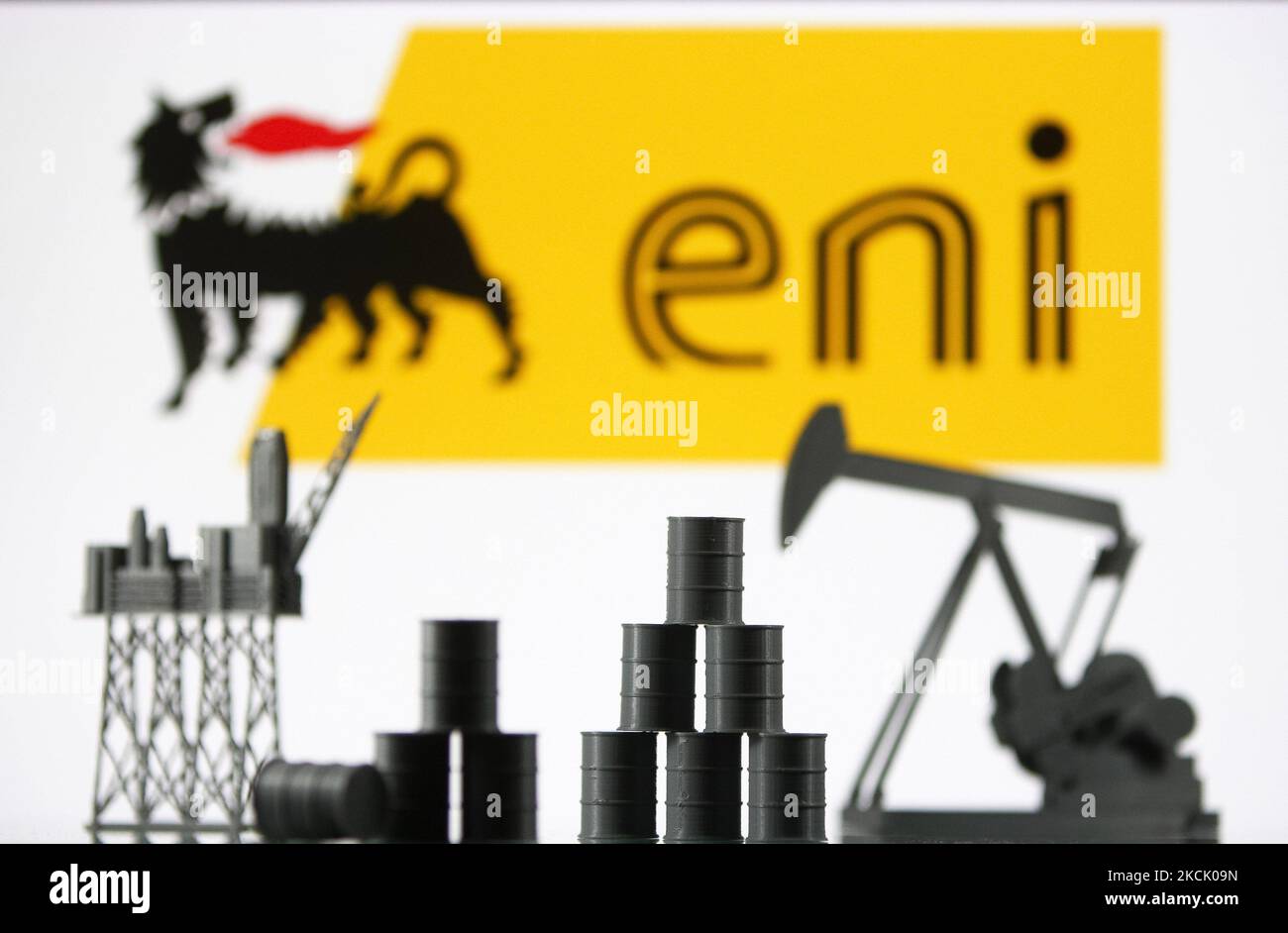 Italian multinational oil and gas company ENI logo and models of an oil ...