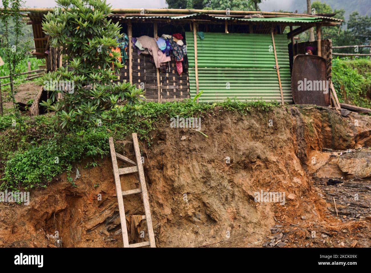 Typical sikkim house hi-res stock photography and images - Alamy
