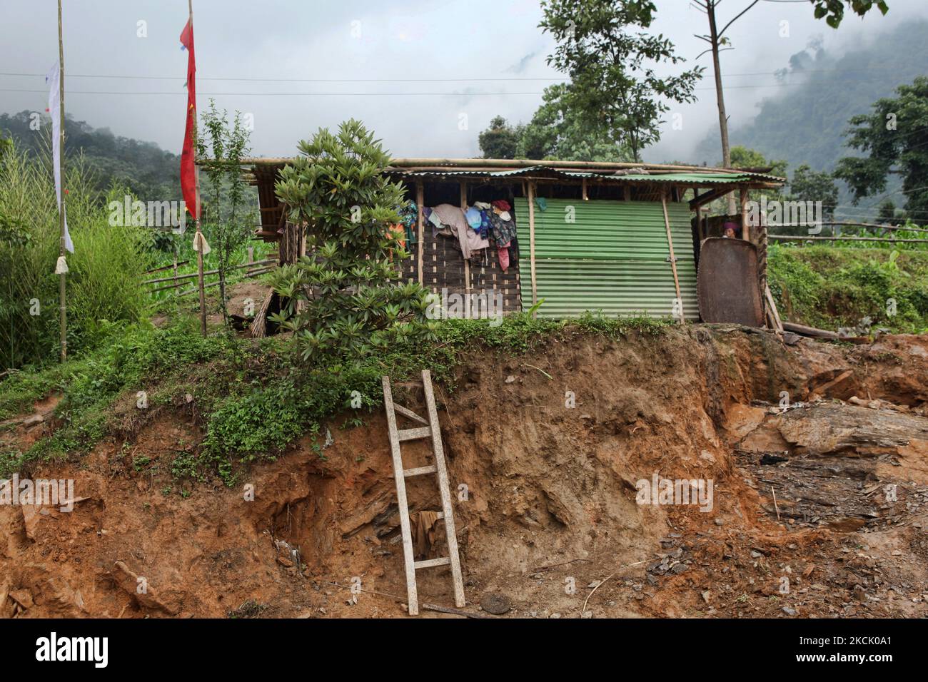 Bamboo house at sikkim hi-res stock photography and images - Alamy