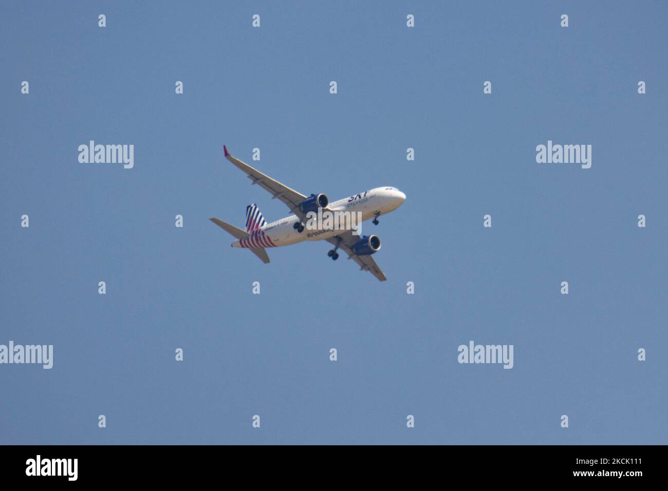 Skg symbol hi-res stock photography and images - Alamy