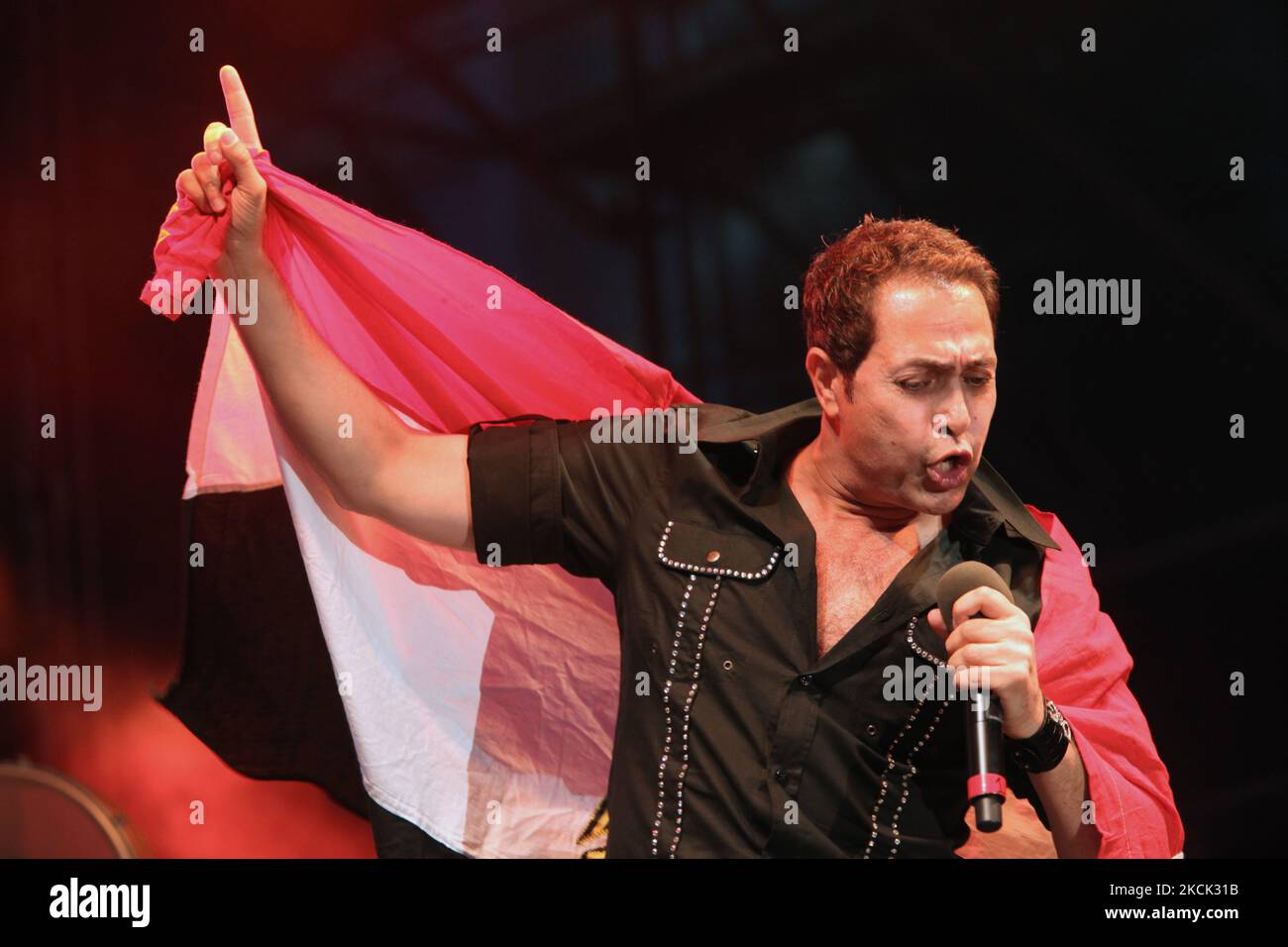 Famous arab singer hi-res stock photography and images - Alamy