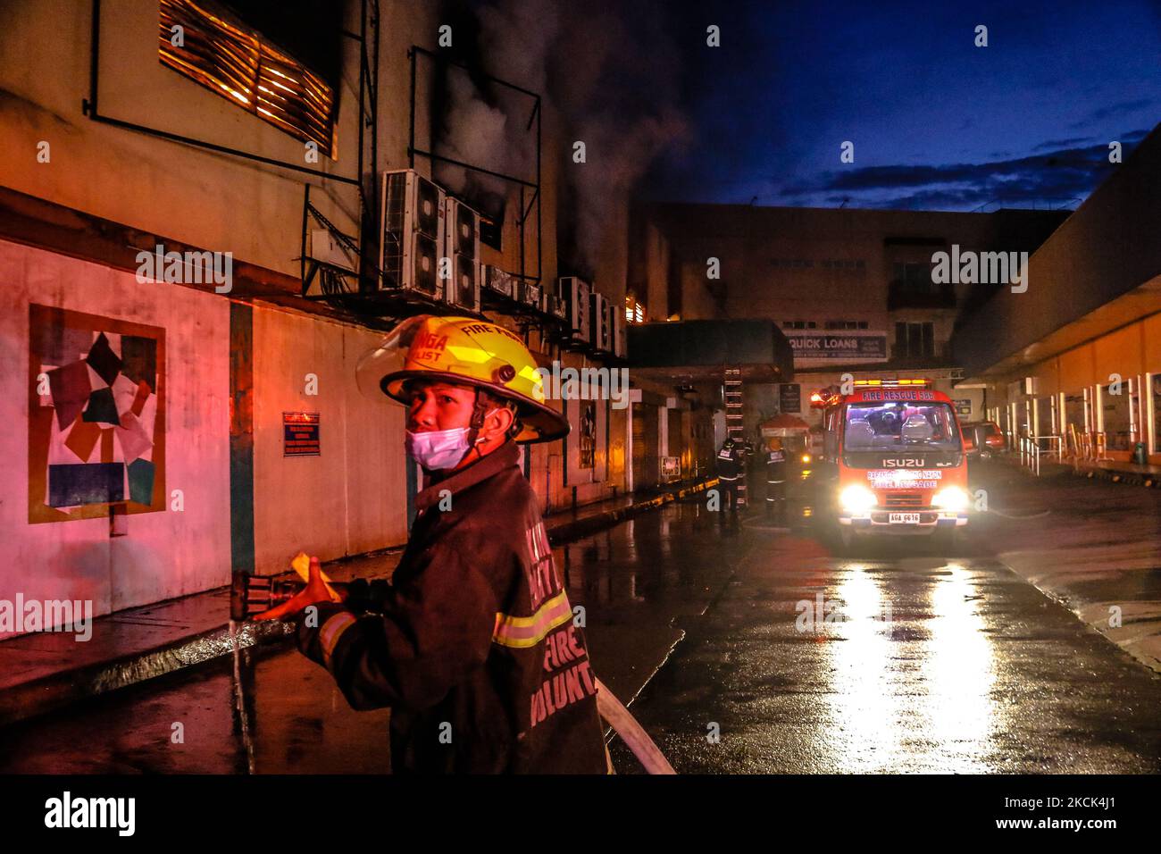 Fire responders in various cities responds on a 4th alarm fire hits in ...