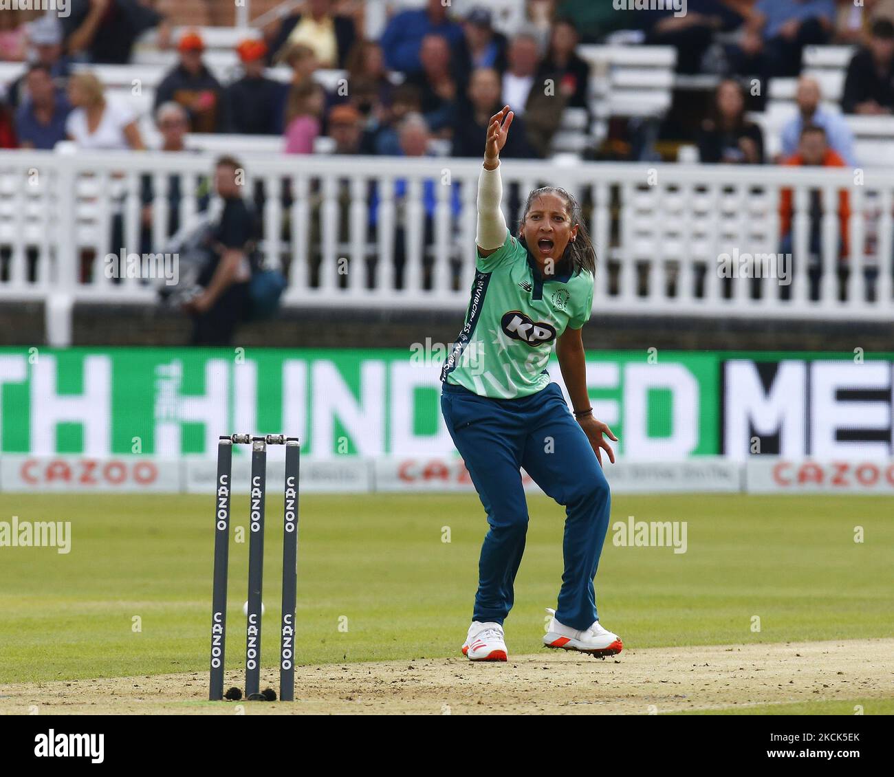 Shabnim Ismail of Oval Invincibles Women claims LBW not given during ...