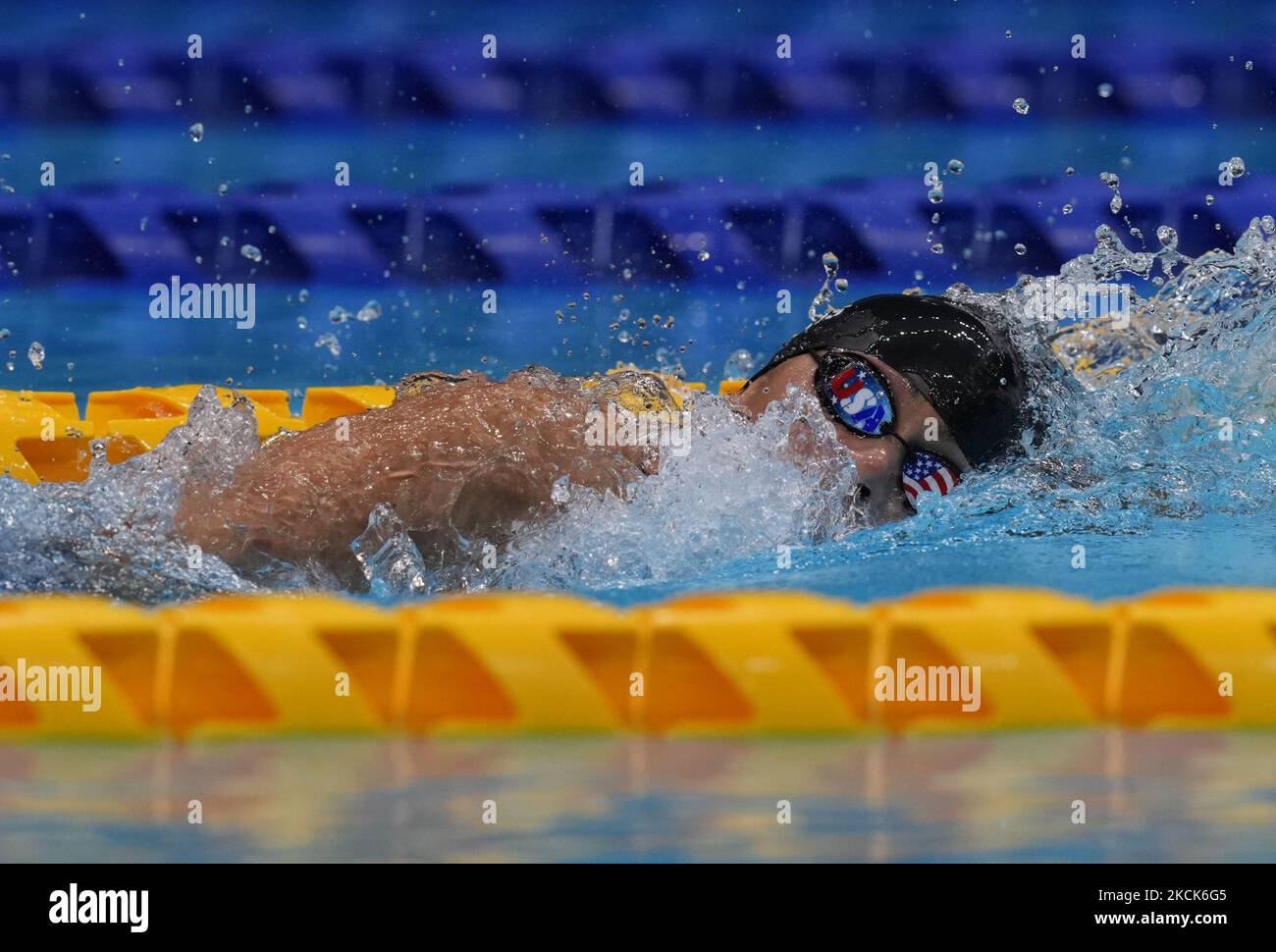 Anastasia Pagonis from USA winning gold and beating the world record ...