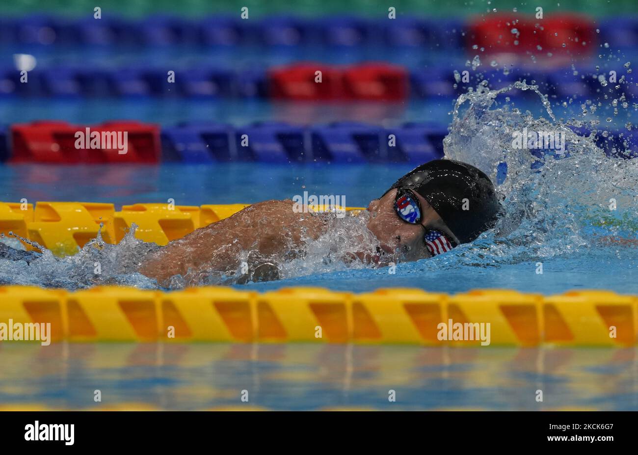 Anastasia Pagonis from USA winning gold and beating the world record ...