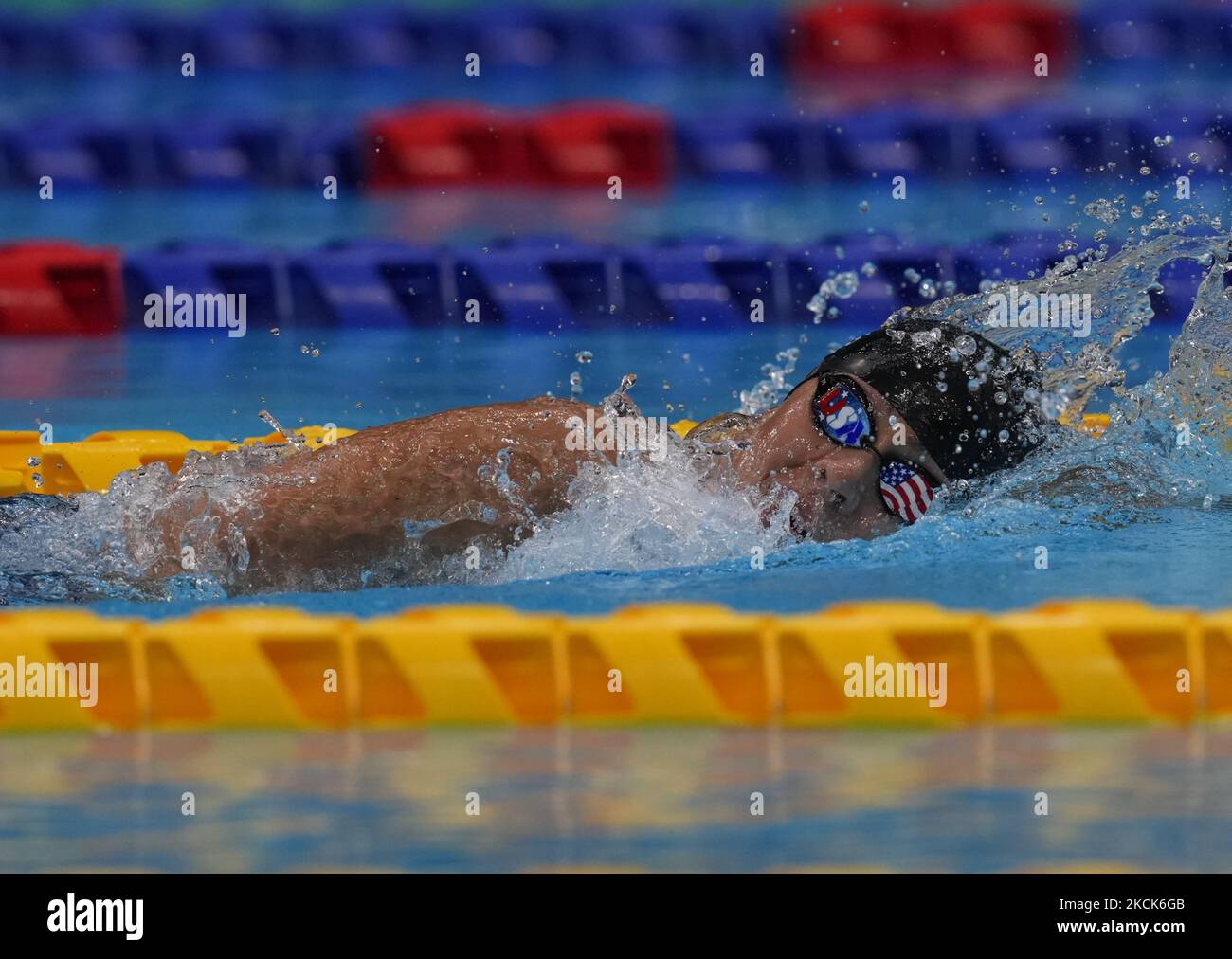 Anastasia Pagonis from USA winning gold and beating the world record ...
