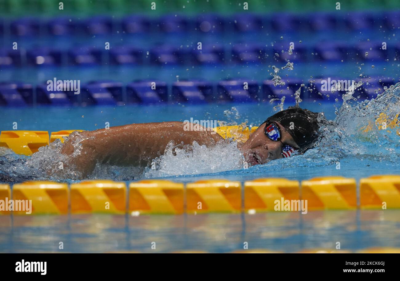 Anastasia Pagonis from USA winning gold and beating the world record ...