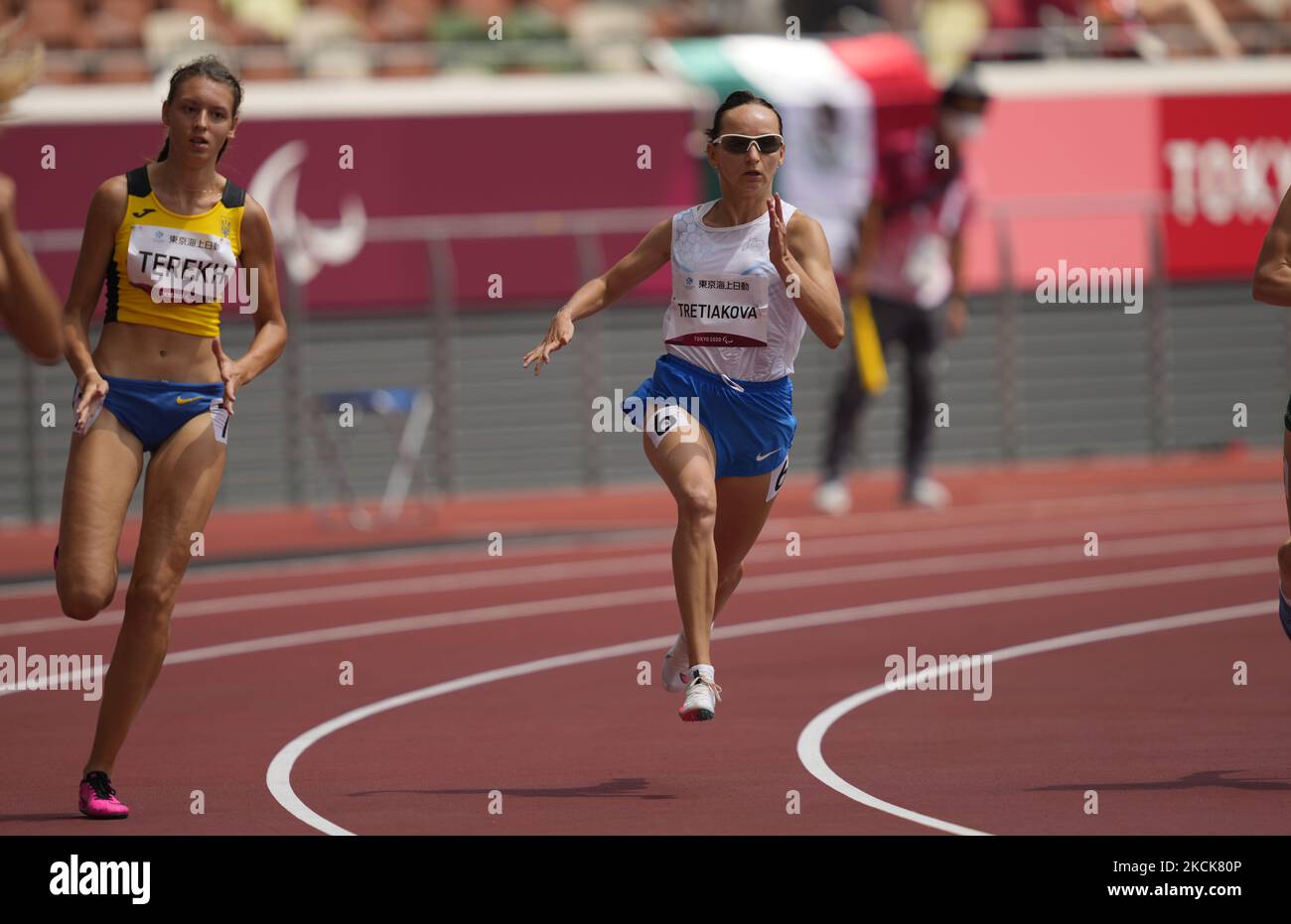 Elena Tretiakova from Russia at 200m during athletics at the Tokyo ...