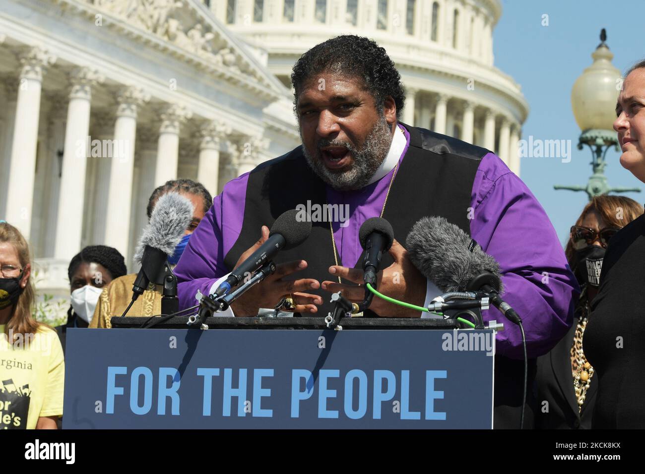Rev dr william barber hi-res stock photography and images - Alamy