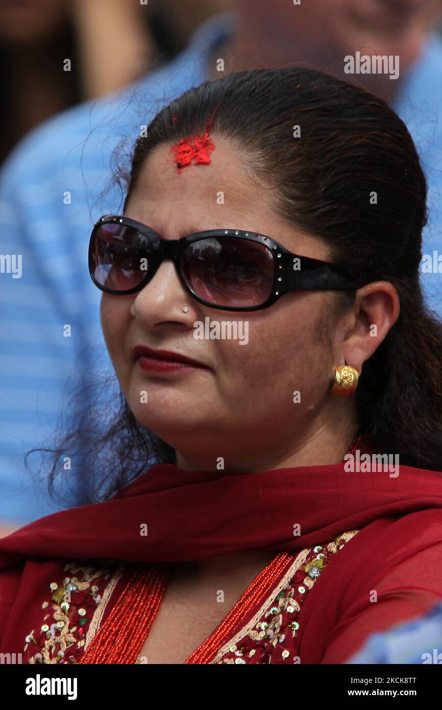 Married Hindu Nepalese woman wearing kum-kum (sindoor / vermillion) on ...