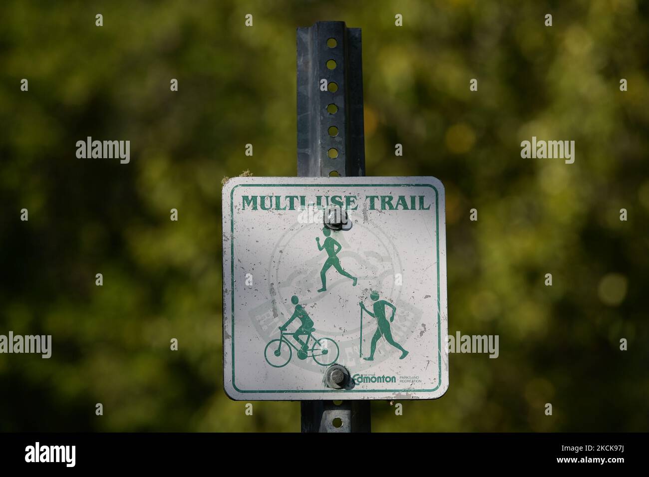 Multi use trial sign hi-res stock photography and images - Alamy