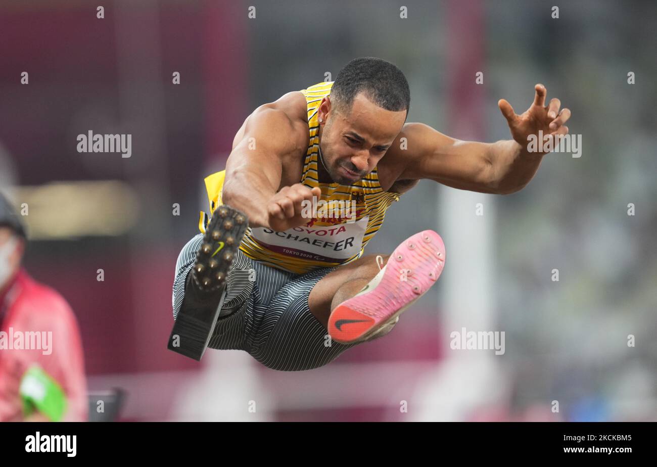 Leon schaefer hi-res stock photography and images - Alamy