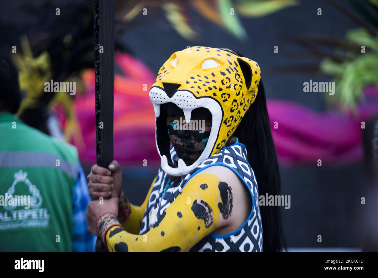 Scenic representation of the pre-Hispanic ball game "Tlachtli" in the ...