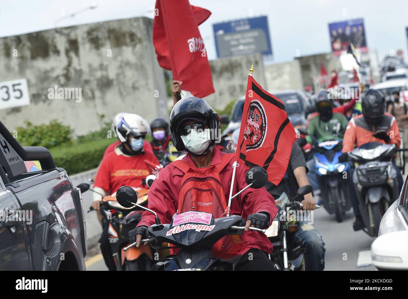 Car mob rally hi-res stock photography and images - Alamy