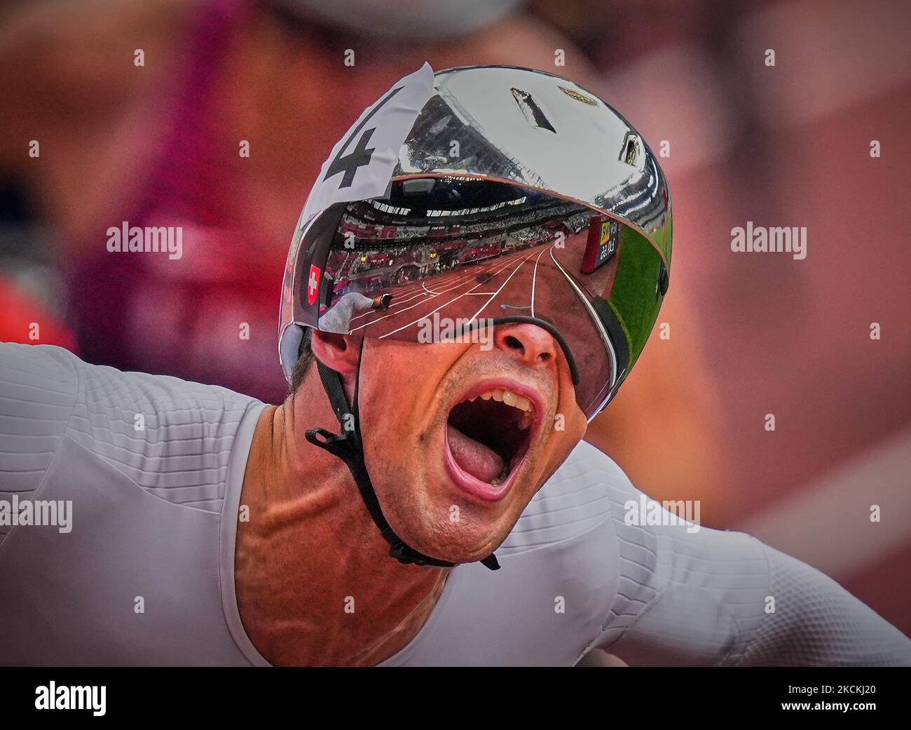 Marcel Hug from Switzerland winning 1500m during athletics at the Tokyo ...