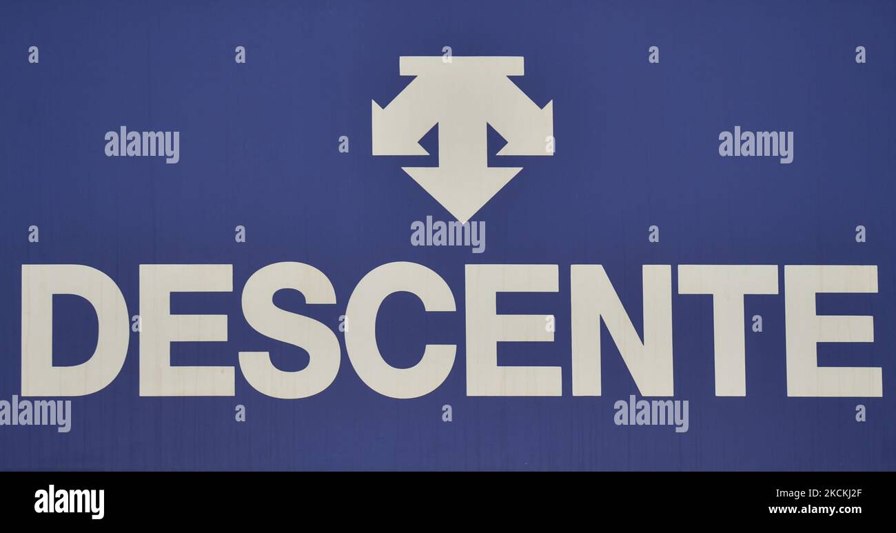 Schuss logo hi-res stock photography and images - Alamy