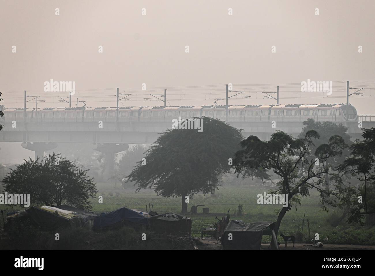 Delhi air pollution train hi-res stock photography and images - Alamy