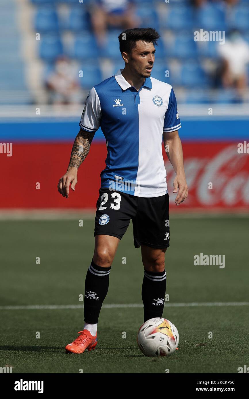 Ximo Navarro of Alaves during the La Liga Santander match between ...