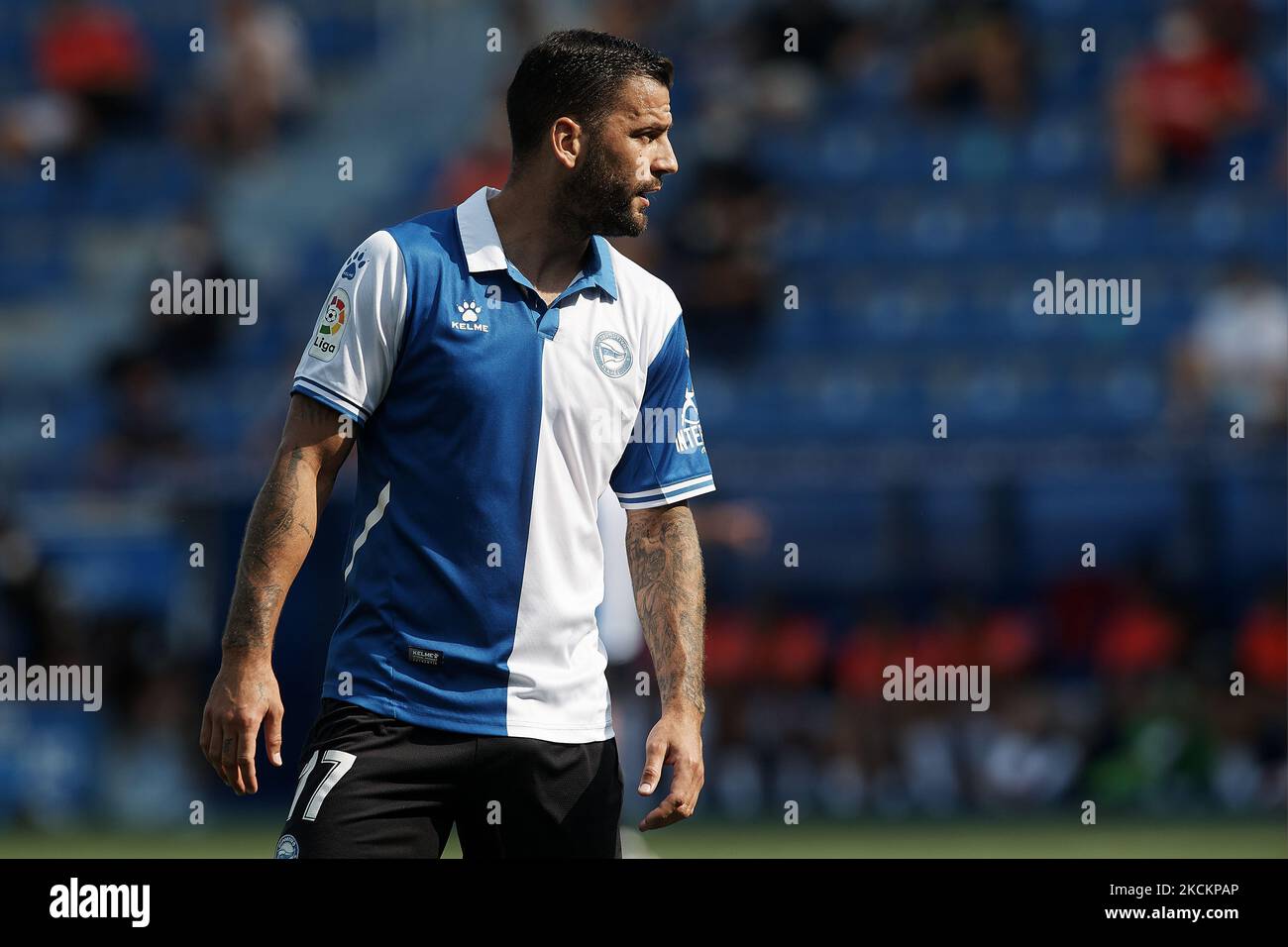 Edgar Mendez of Alaves during the La Liga Santander match between ...