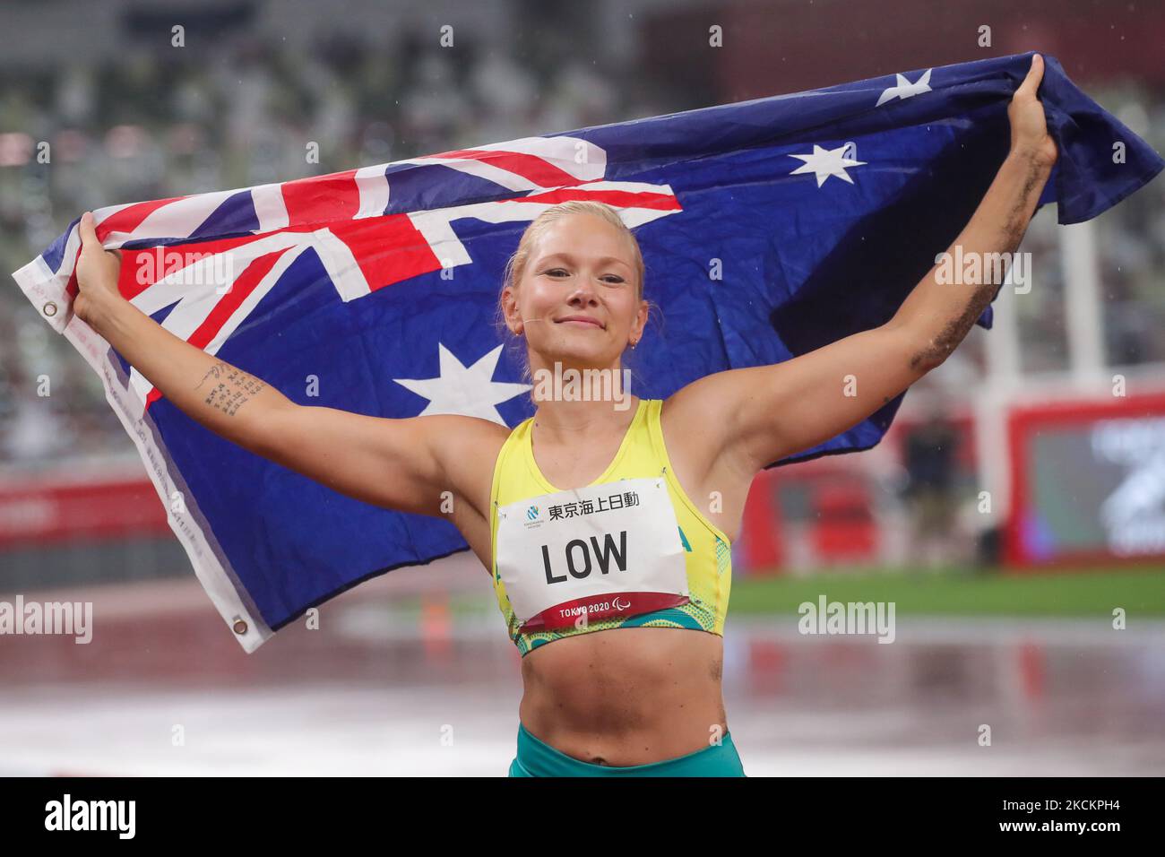 02/09/2021 Tokyo, Japan. Vanessa Low (AUS) reacts after she gets a gold ...