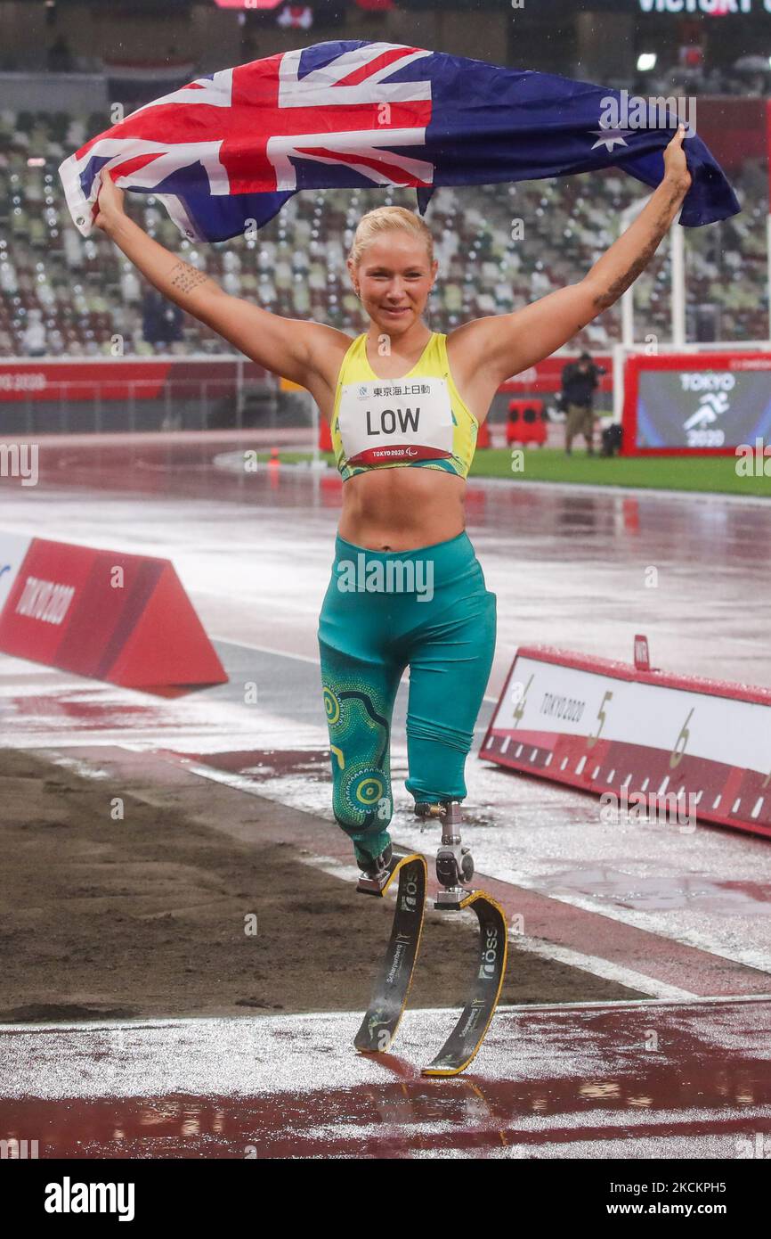 02/09/2021 Tokyo, Japan. Vanessa Low (AUS) reacts after she gets a gold ...