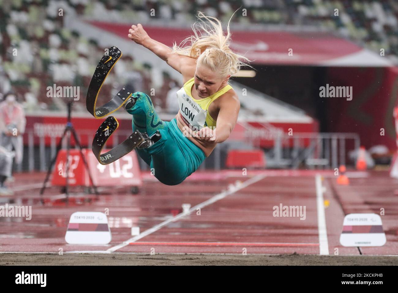 02/09/2021 Tokyo, Japan. Vanessa Low (AUS) competes during Women’s Long ...