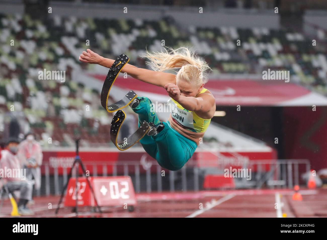 02/09/2021 Tokyo, Japan. Vanessa Low (AUS) competes during Women’s Long ...