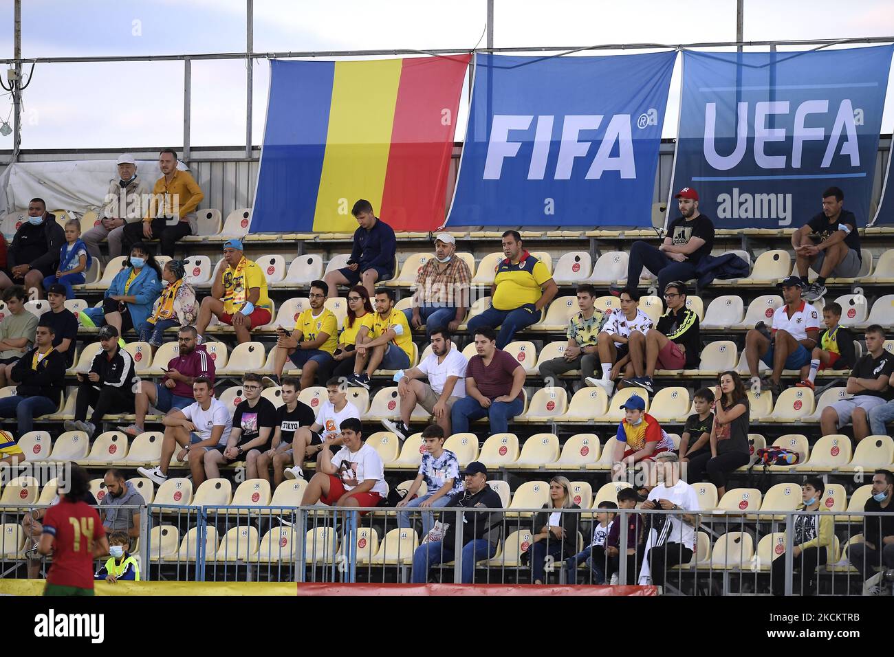 Romania fans in stands hi-res stock photography and images - Alamy
