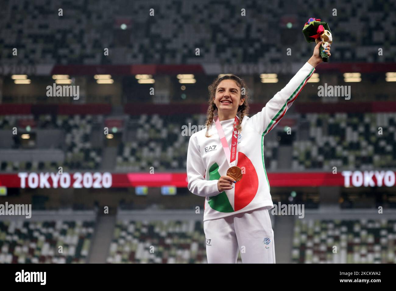 04/09/2021 Tokyo, Japan. Gold medalist Ambra Sabatini of Team Italy, on ...