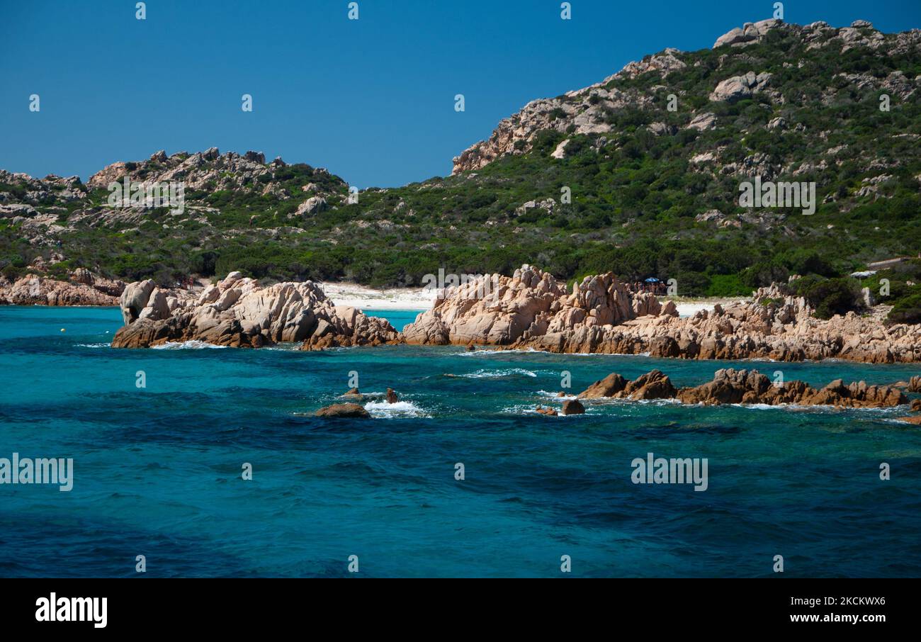 spiaggia rosa budelli , wonderful bay in La Maddalena Archipelago ...